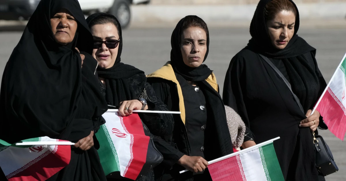 Iranka ukarana 74 batami po publikacji zdjęcia bez hidżabu na głowie ...