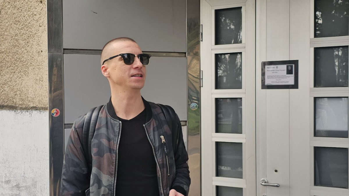 Voditelj otkrio kako su u Zvezdama Granda odali počast Popoviću: "Pesma ...