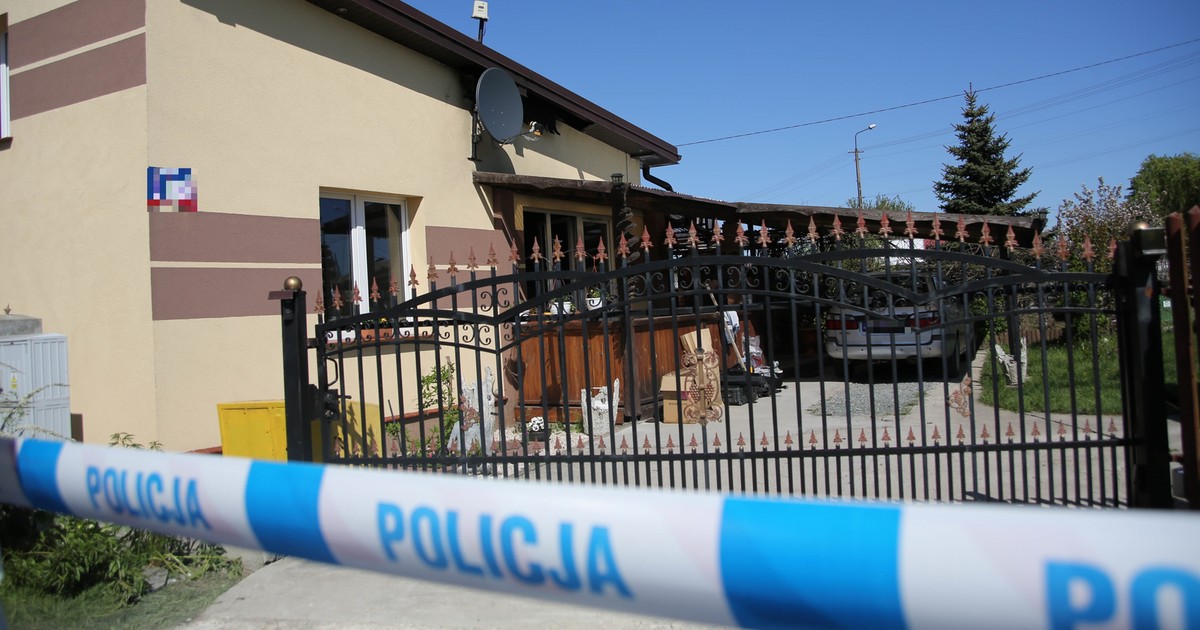 Wyszków. Sekcja zwłok matki i córki z Wyszkowa. Ktoś je skatował i zadźgał! Wyszków. Sekcja zwłok matki i córki z Wyszkowa. Ktoś je skatował i zadźgał!