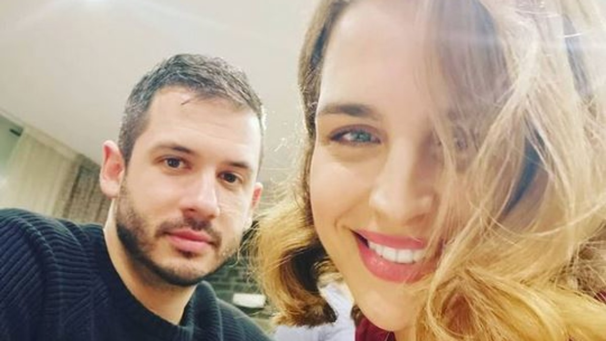 SRAMOTA KAKVU REGION NE PAMTI Glumicu je muž prevario sa njenom bivšom ...