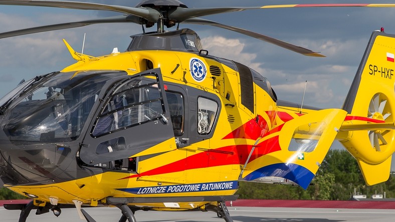 Helikopter LPR zepsuł się po wylądowaniu w centrum Opola - Wiadomości
