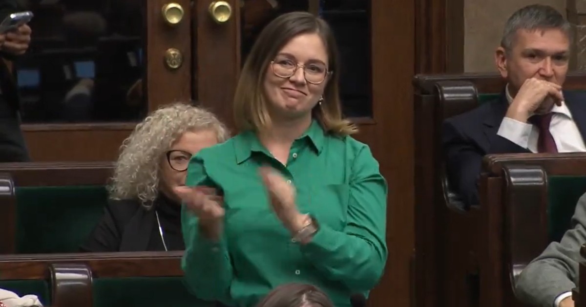 Paulina Matysiak biła brawo razem z PiS. Okrzyki na sali w Sejmie