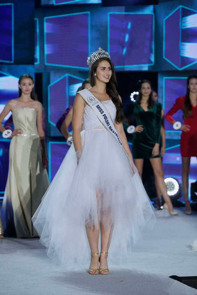 Miss Polski Nastolatek 2018. Wygrała Zuzanna Poteraj. ZDJĘCIA - Plejada.pl