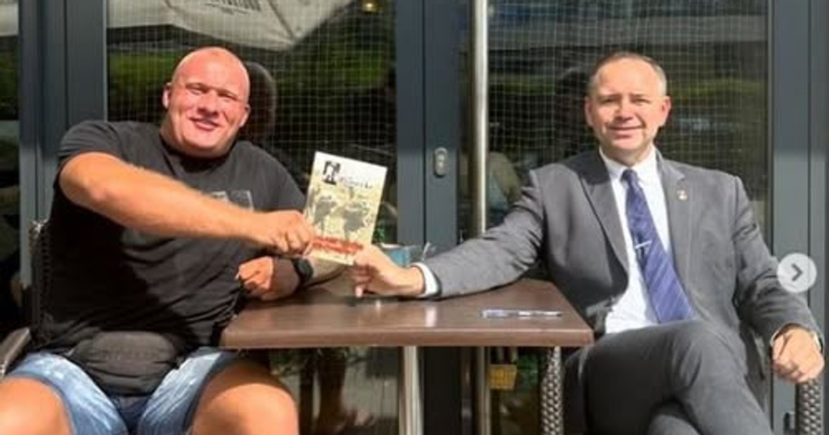 Karol Nawrocki zapytany o znajomość z "Wielkim Bu". Tak się tłumaczy - Wiadomości