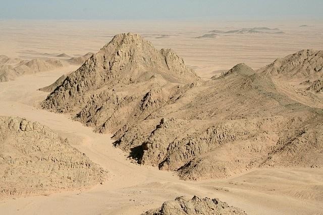 Egipt - Pustynia Arabska - Podróże