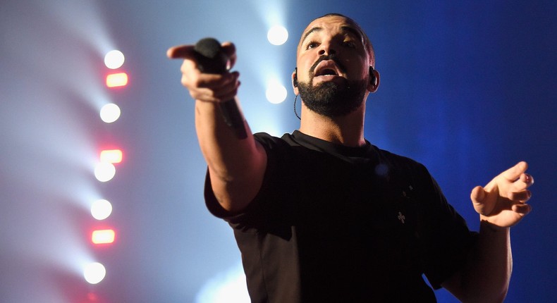 Drake says he regrets name-dropping his ex-girlfriends in his songs ...