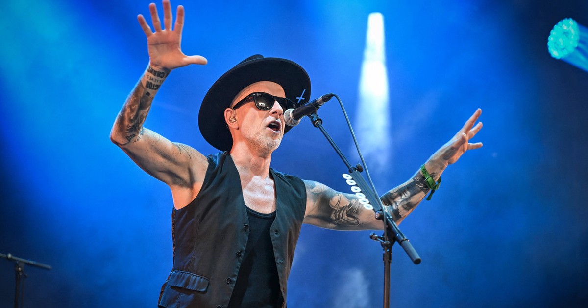 Zwrot w sprawie Nergala. Chodzi o znieważenie godła - Wiadomości