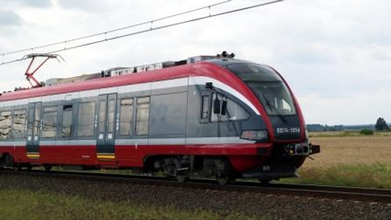 Rozkład pociągów PKP. Od 2 stycznia na trasie Łódź - Warszawa pojawi ...