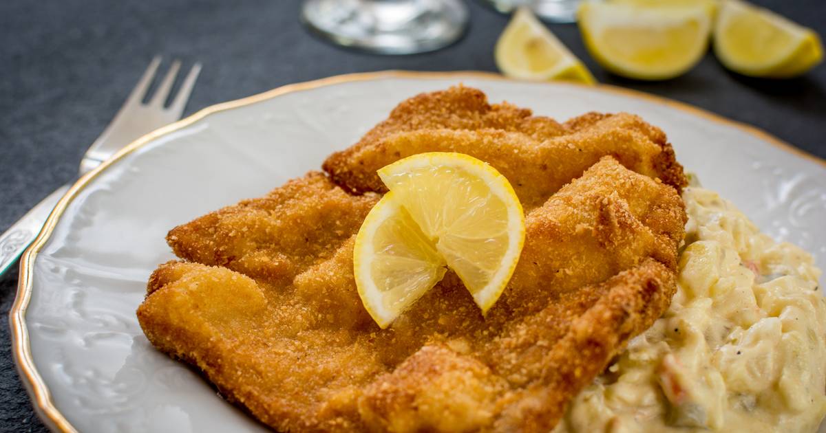 Tradycyjny sznycel wiedeński: cieniutki i z delikatnej cielęciny | Ofeminin