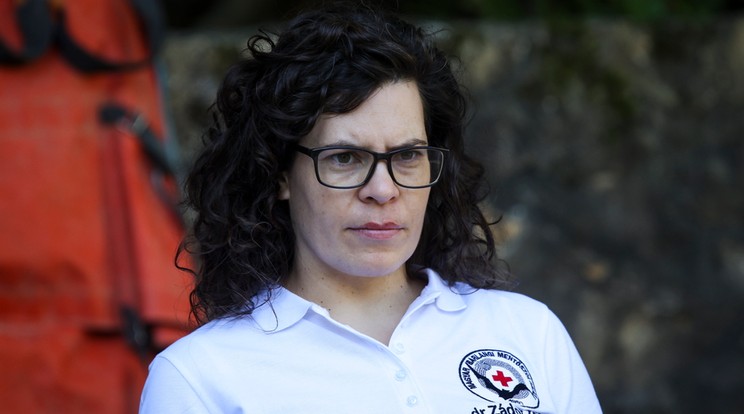 Zádor Zsófia és a magyar csapat 3 fokban a föld mélyén állt helyt - Blikk