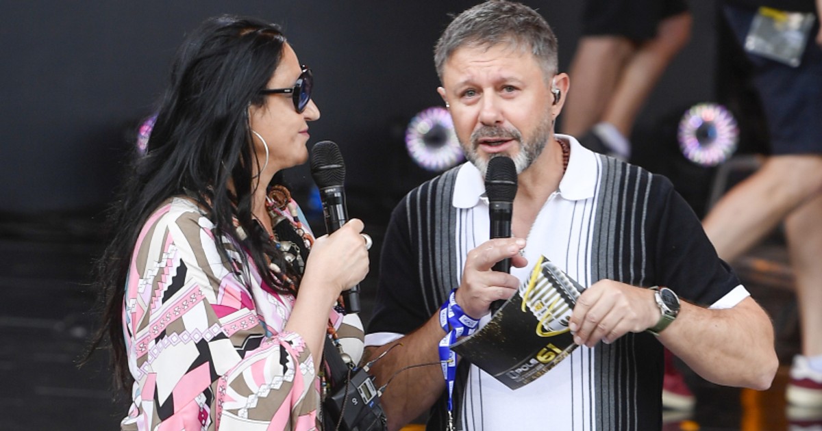 Andrzej Piaseczny odpowiada na burzę po festiwalu w Opolu. W punkt - Plejada.pl