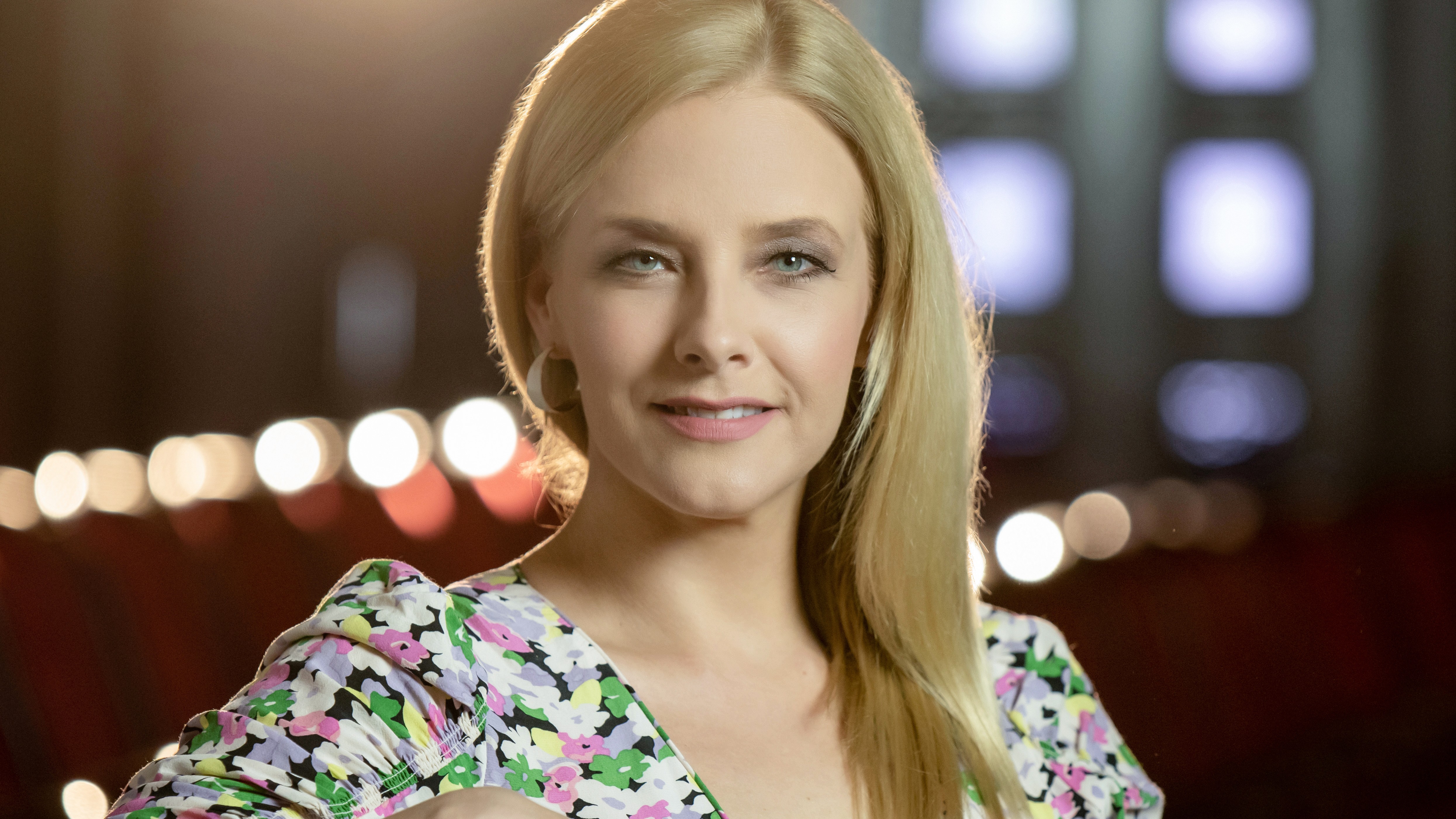 Peller Anna boldogabb, mint valaha, interjúban mesélt róla - Glamour