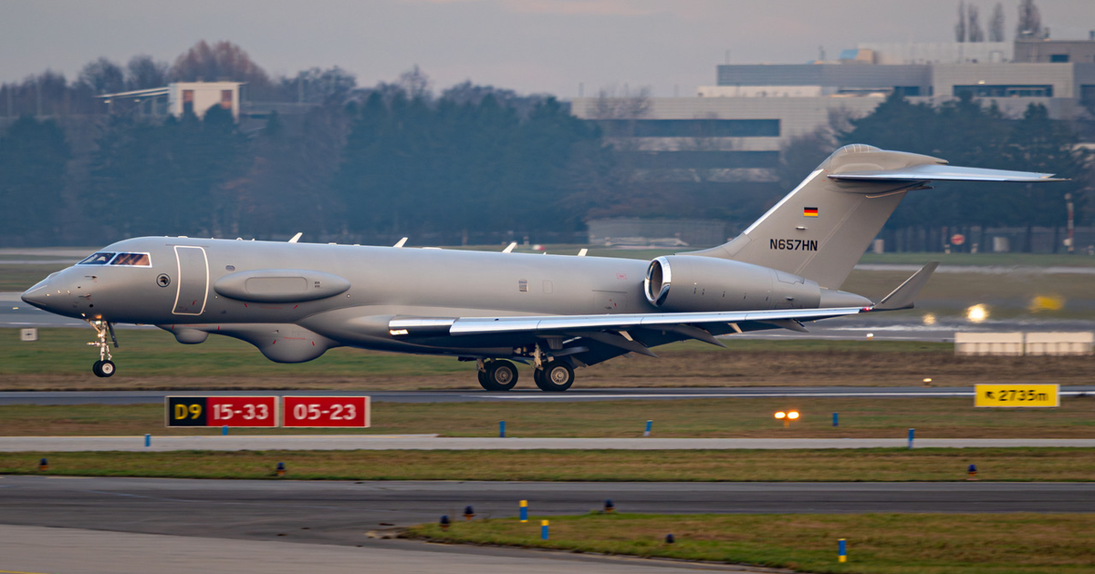 Zweite Global 6000 für die Bundeswehr in Deutschland angekommen ...