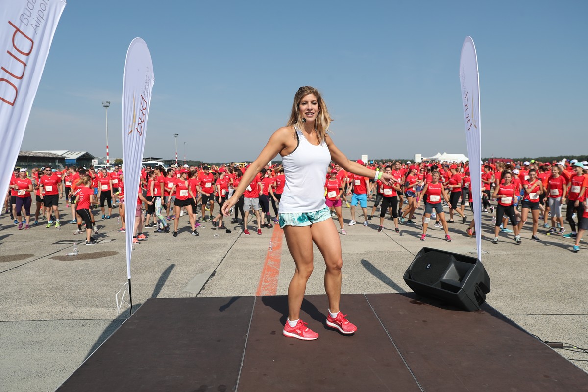 Béres Alexandra promóvideója nem egészen úgy sült el, ahogy szerette ...