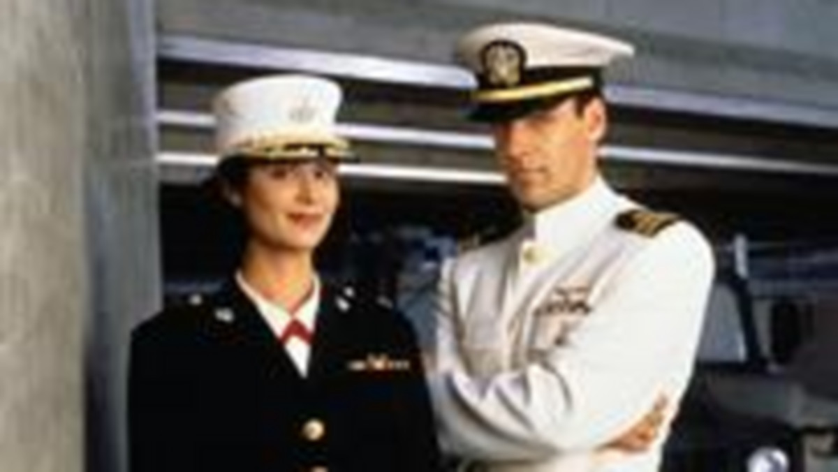 Szósty sezon serialu "JAG - wojskowe biuro śledcze" od 8 stycznia w ...