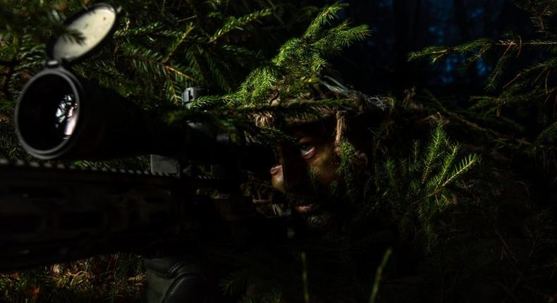 Shoot like a sniper — top Army marksmen reveal how to strike targets ...