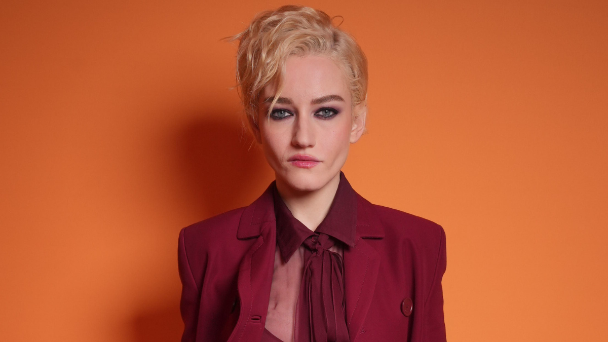 Az Inventing Annából is ismert Julia Garner áttörést jelentő szerepét a ...