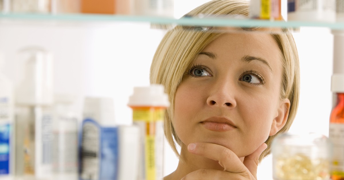 Zgaga (przyczyny i objawy) - co na zgagę? Od czego jest zgaga w ciąży ...