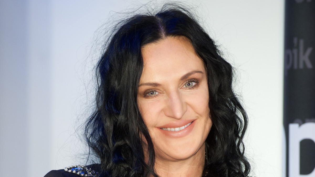 Kayah kończy dzisiaj 53 lata. Pamiętacie, jak wyglądała na początku ...