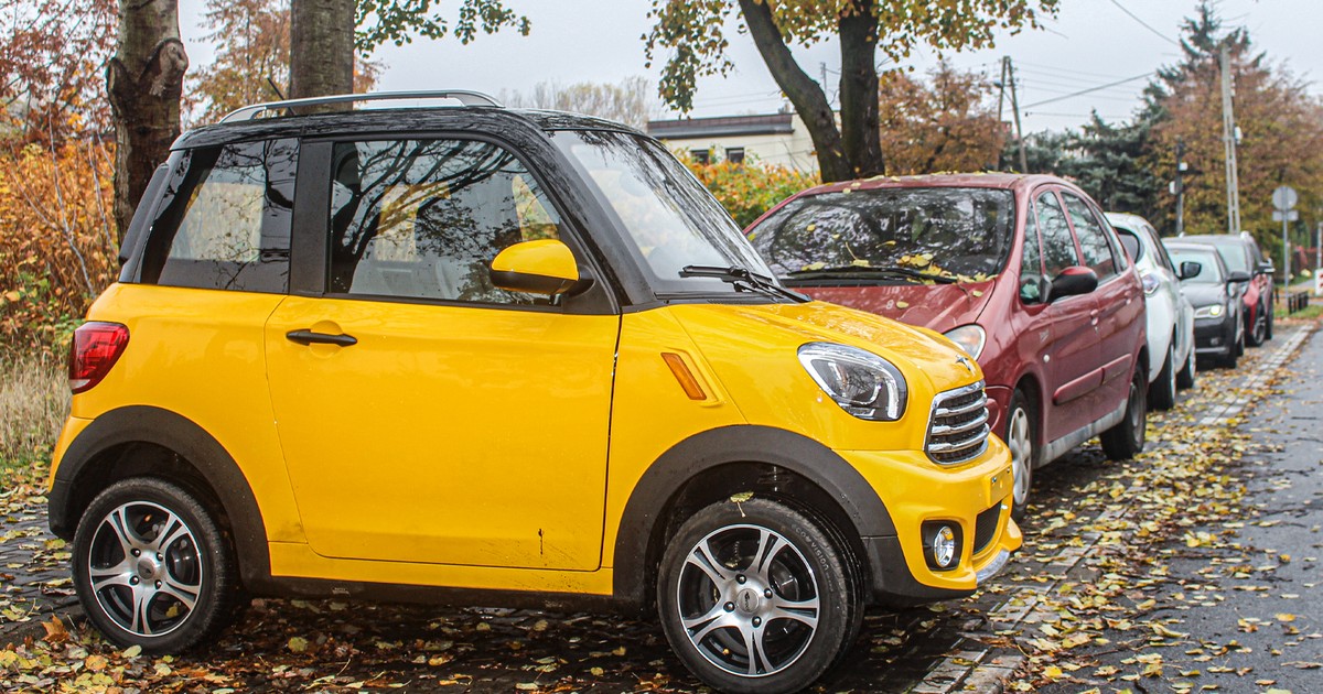 Test mikrosamochodu Mini M2 - elektryczne auto dla szesnastolatka