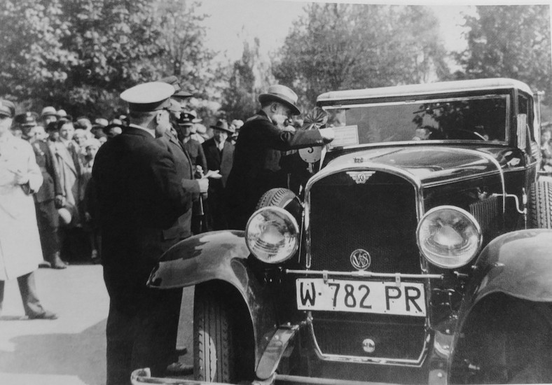 Jeden samochód na tysiąc mieszkańców. Motoryzacja w Polsce w latach 30.