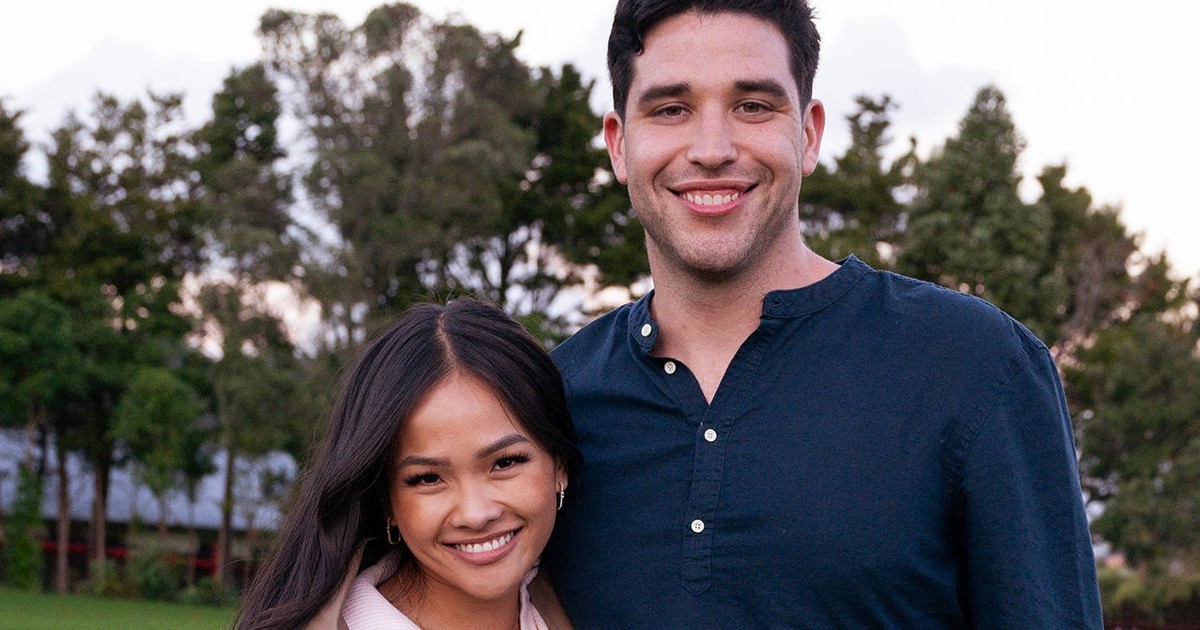 What to know about Devin Strader, the Pete Davidson-esque 'Bachelorette ...