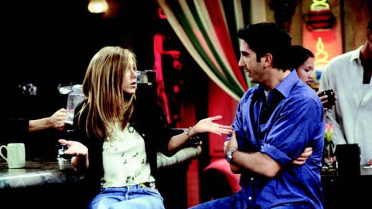 Czy w “Przyjaciołach” Ross zdradził Rachel? David Schwimmer odpowiada ...