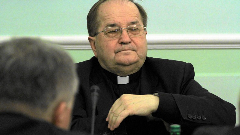O. Rydzyk: to jest patologia, oni zawłaszczyli wszystko - Wiadomości