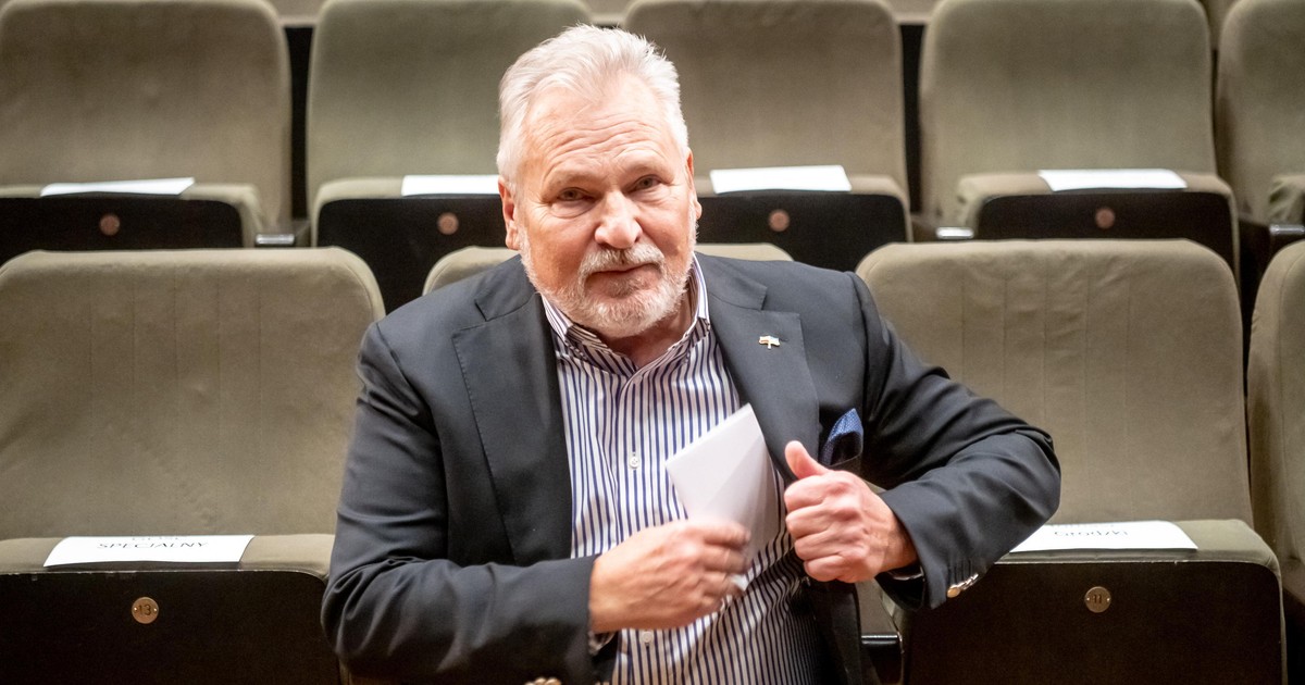 Aleksander Kwaśniewski opowiada o spotkaniu z al-Asadem. "Zdziwiłem się ...