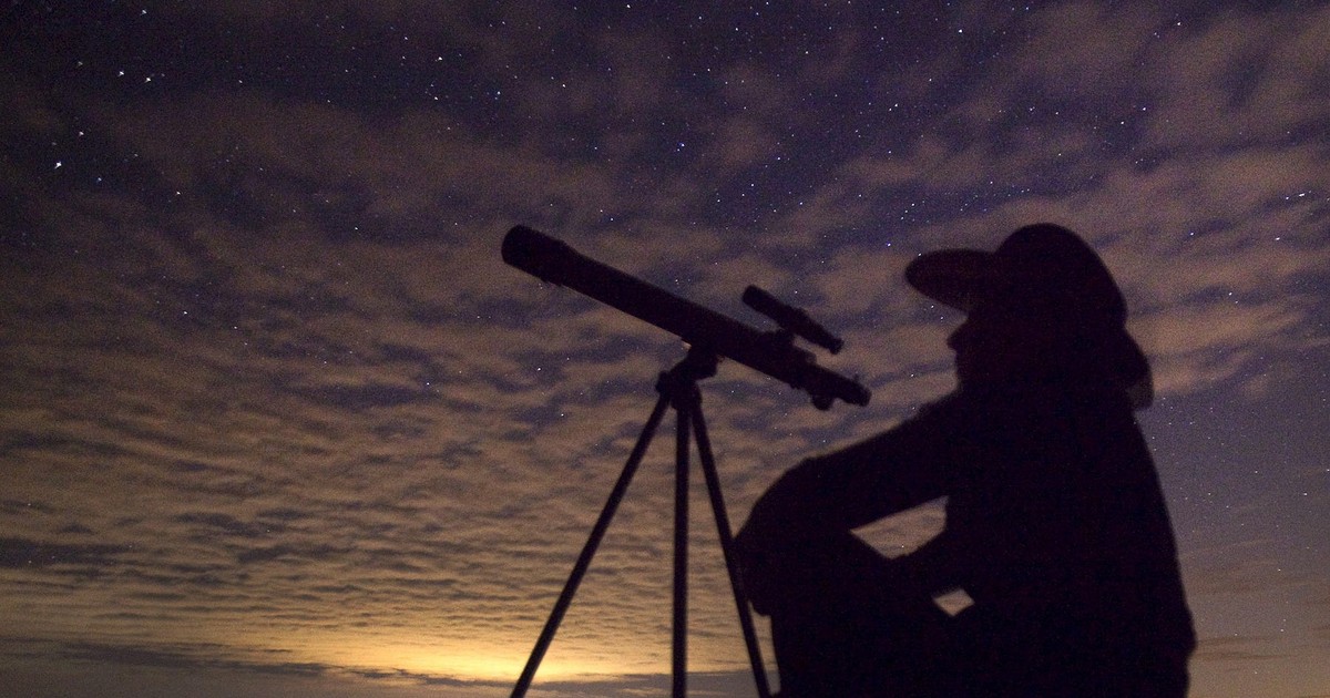 The Orionids meteor shower peaks this week. Here's how to see shooting ...
