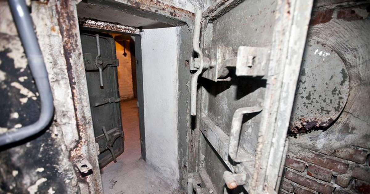 Kraków Nowa Huta schrony - Podróże