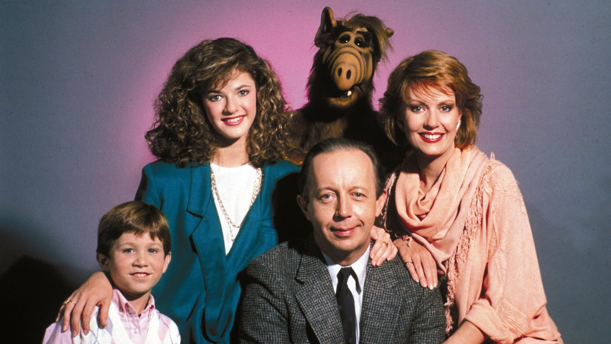 Pod koniec wszyscy mieli dość grania z Alfem. Aktor opuścił plan bez słowa - Plejada.pl