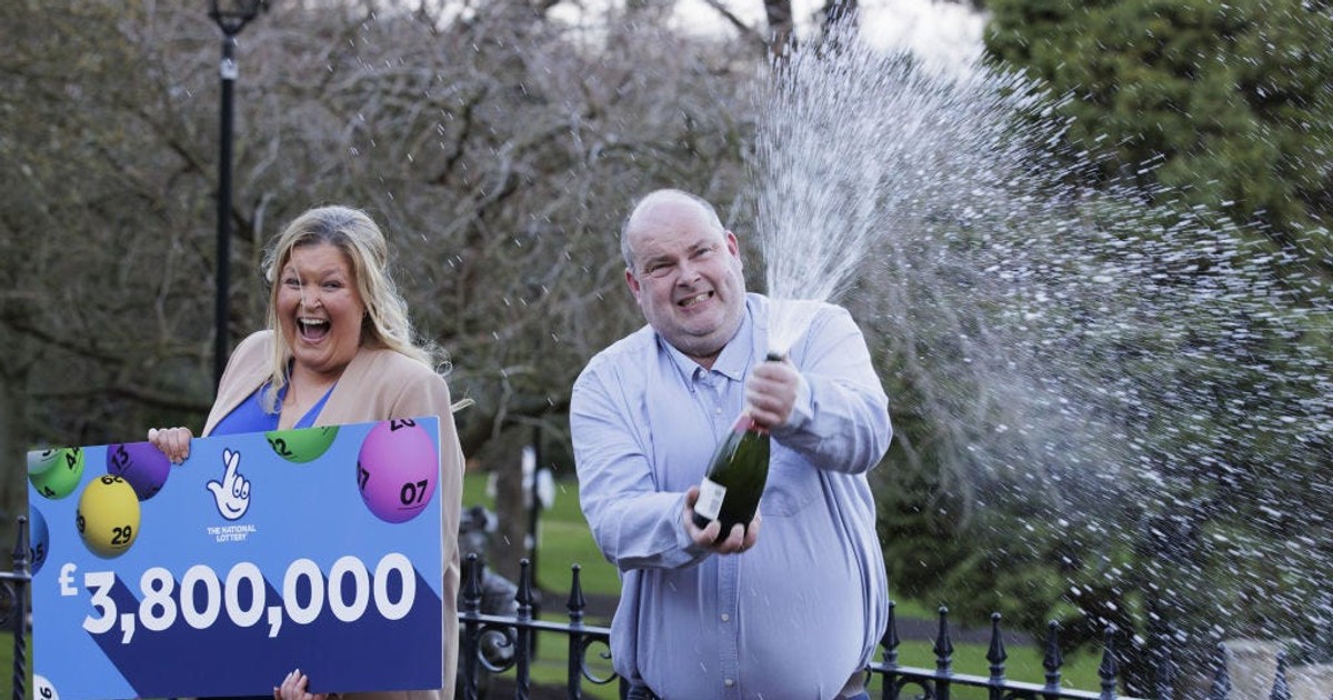 A delivery driver who won $4.8 million in the lottery still worked his ...