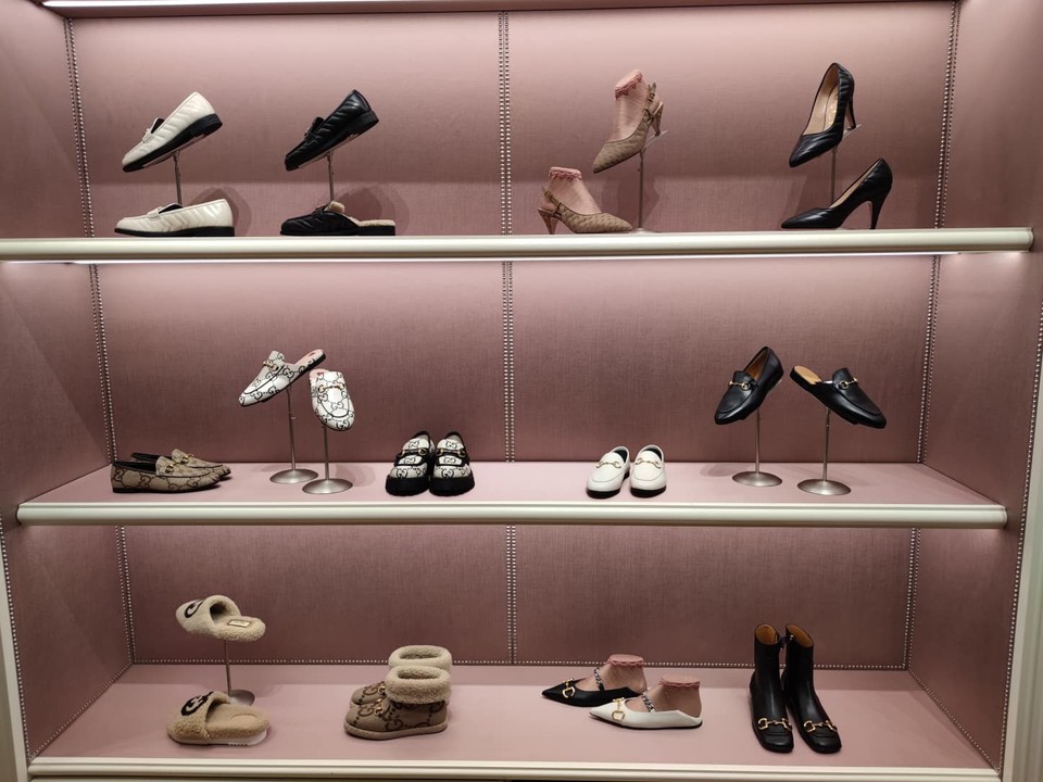 Butik Gucci w Warszawie. Tak wygląda w środku - Kobieta