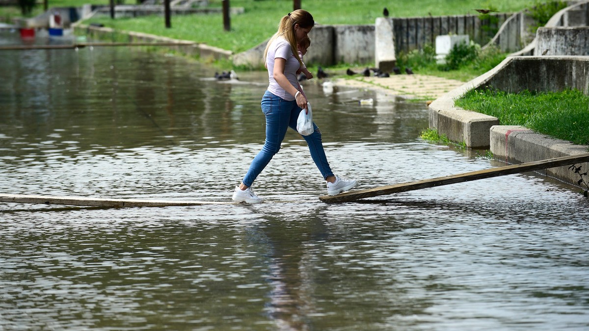SAVA SUTRA PREKO 5,5 METARA Raste vodostaj reka u Beogradu, evo ko je ...