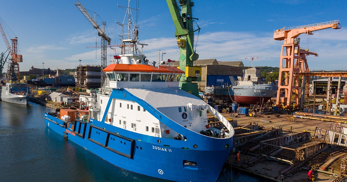 Zodiak II. Tak wygląda pierwszy statek na przekopie mierzei