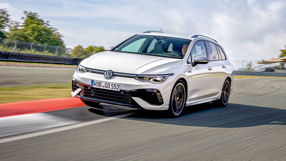 Volkswagen Golf R Variant – wyRywne kombi