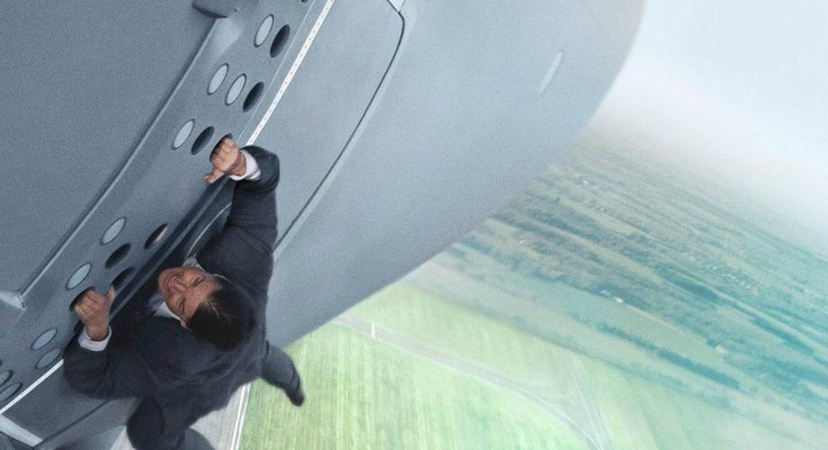 Watch the Tom Cruise's unbelievable but real plane stunt | Pulse Nigeria