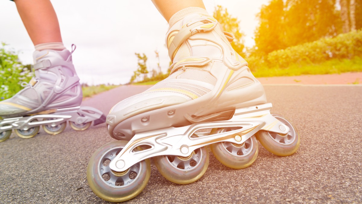 Rolki – jak wybrać odpowiedni model i na co zwrócić uwagę? - Kobieta