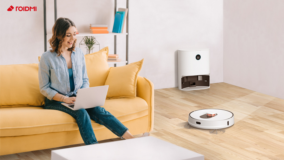 Inteligentny odkurzacz z automatycznie opróżnianym pojemnikiem zapewni ...