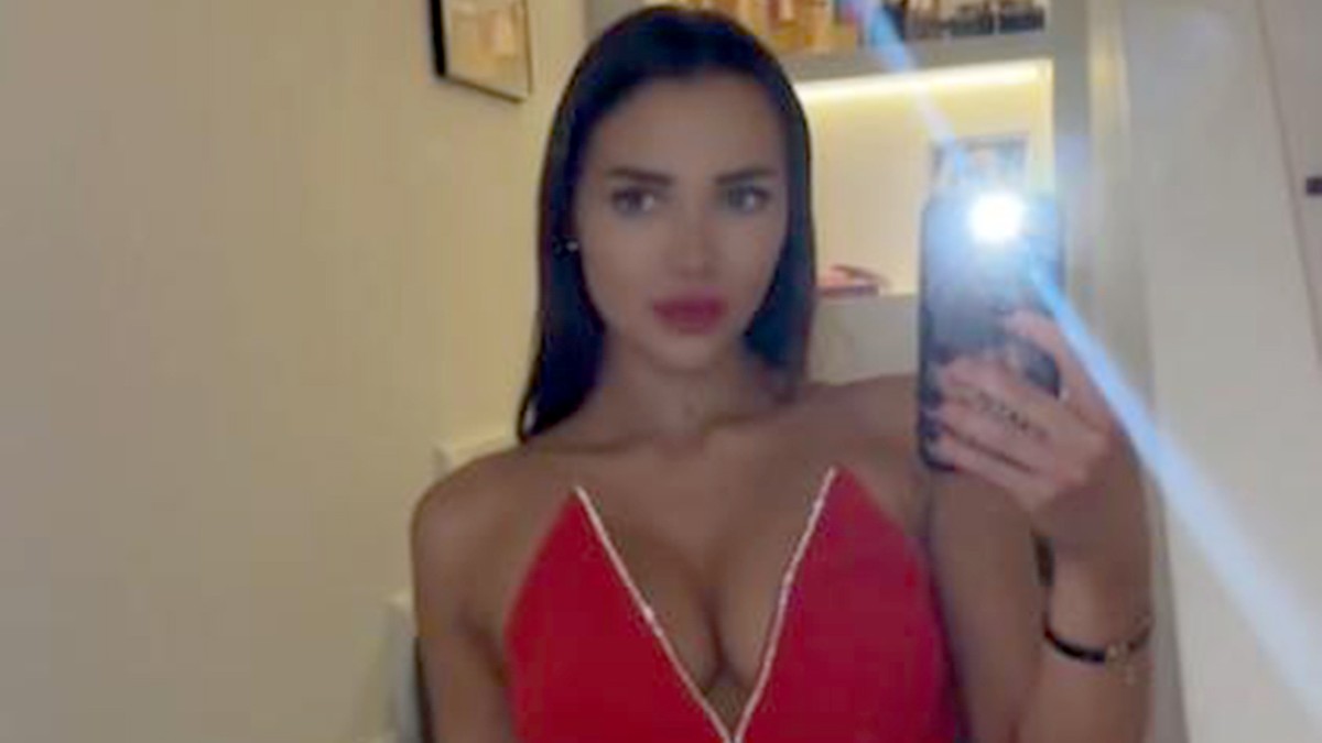 Ova nestvarna lepotica je ćerka poznate Srpkinje: Zove se Tifani, studira u Monaku i danas slavi ...