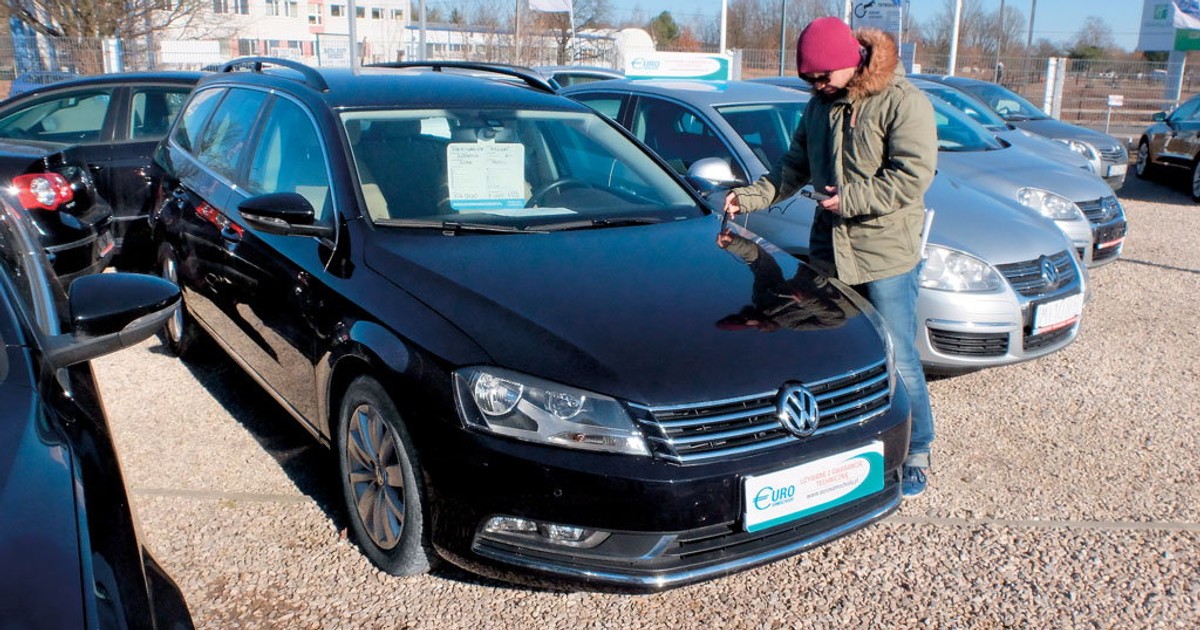 Samochody poleasingowe - czy warto kupić auto po firmie?