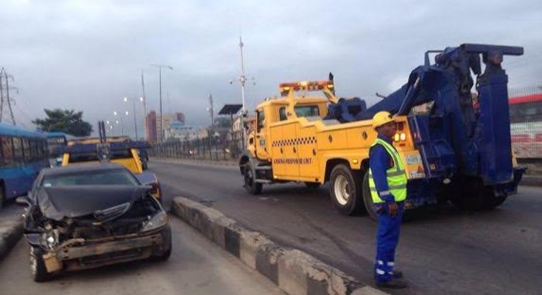 Truck kills 1, injures 3 on Lagos-Abeokuta Expressway | Pulse Nigeria