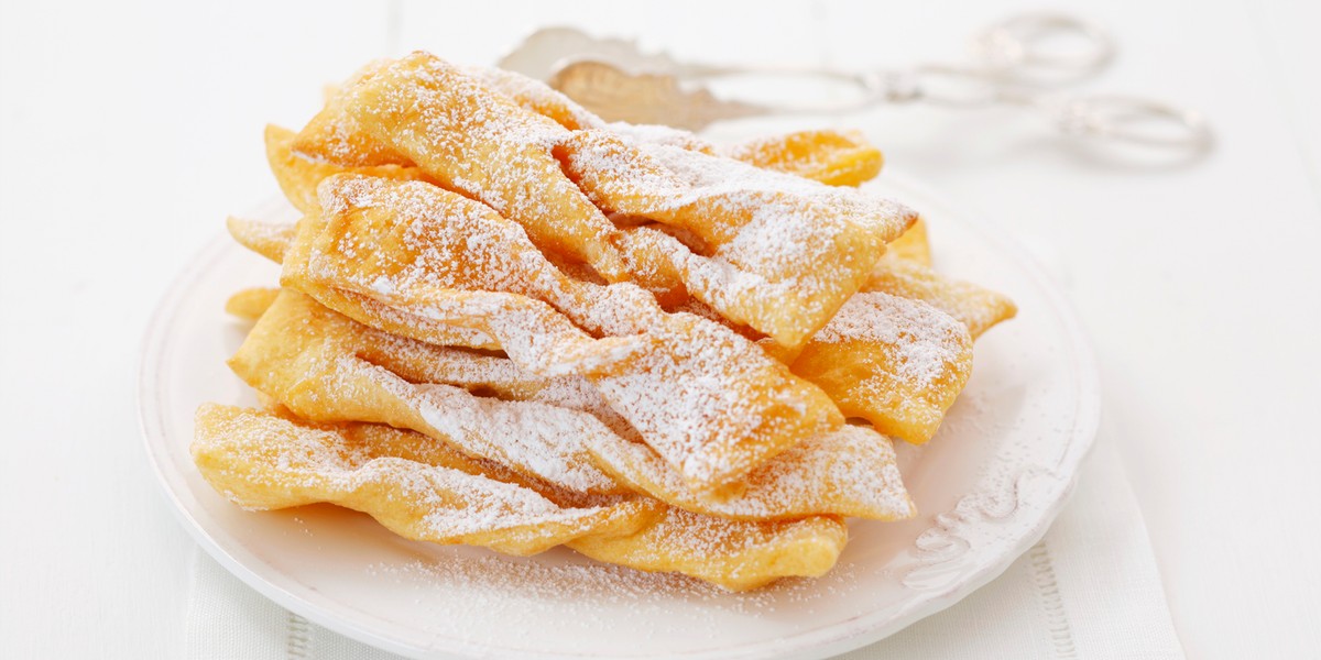 Faworki (chrust) - przepis. Jak zrobić chrust na tłusty czwartek ...