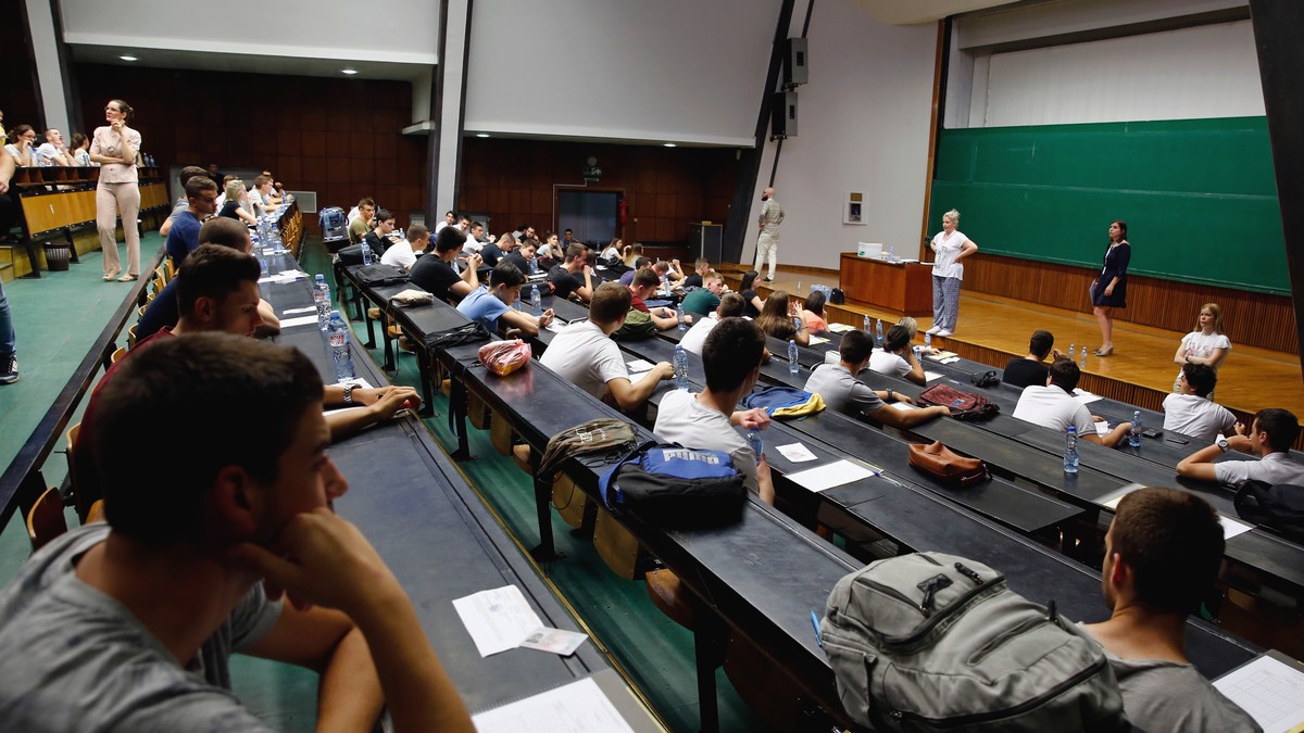 Danas počinje prvi upisni rok na fakultetima: Ovo su svi detalji o polaganju prijemnog ispitu po ...