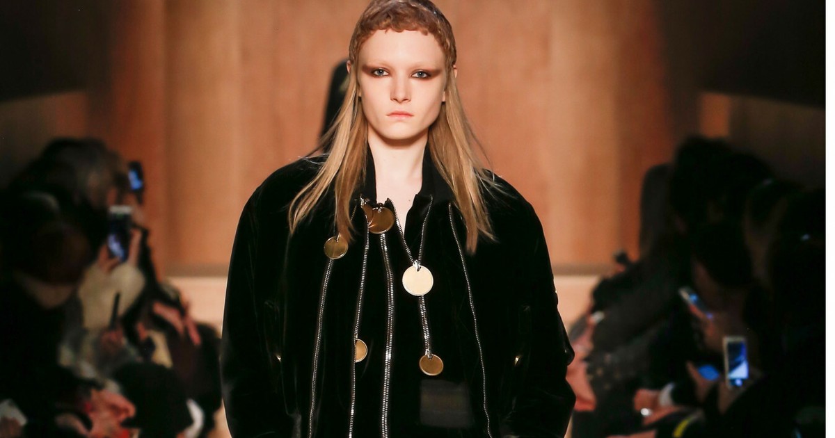 Maja Salamon: kariera modelki i sportowe pasje - Plejada.pl