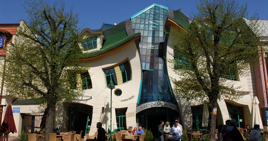 Najdziwniejsze i najciekawsze budynki w Polsce