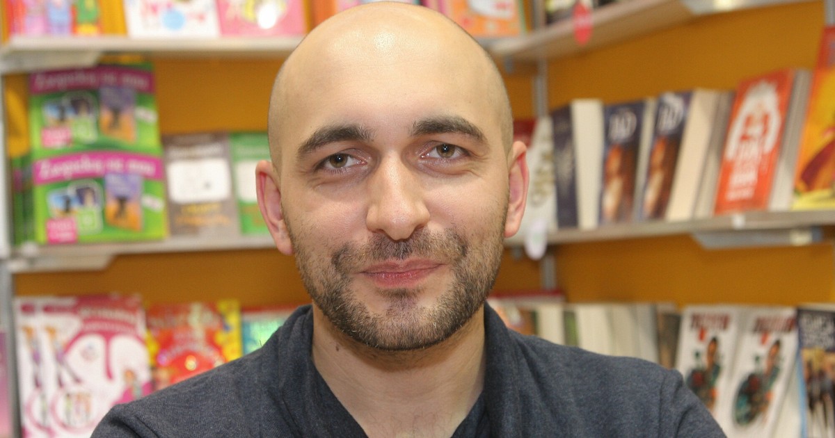 Tomasz Tomczyk usunięty z konferencji po apelu influencerek. Poszło o ...