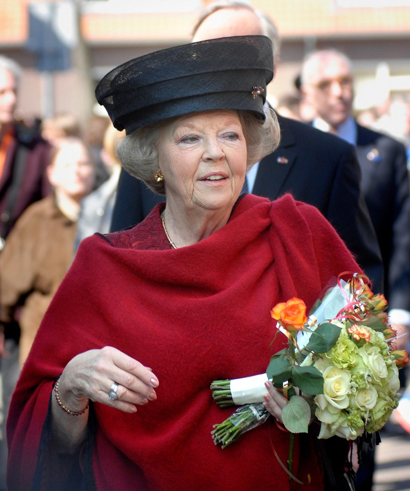 Królewscy emeryci. Co dziś robią byli europejscy monarchowie - Plejada.pl