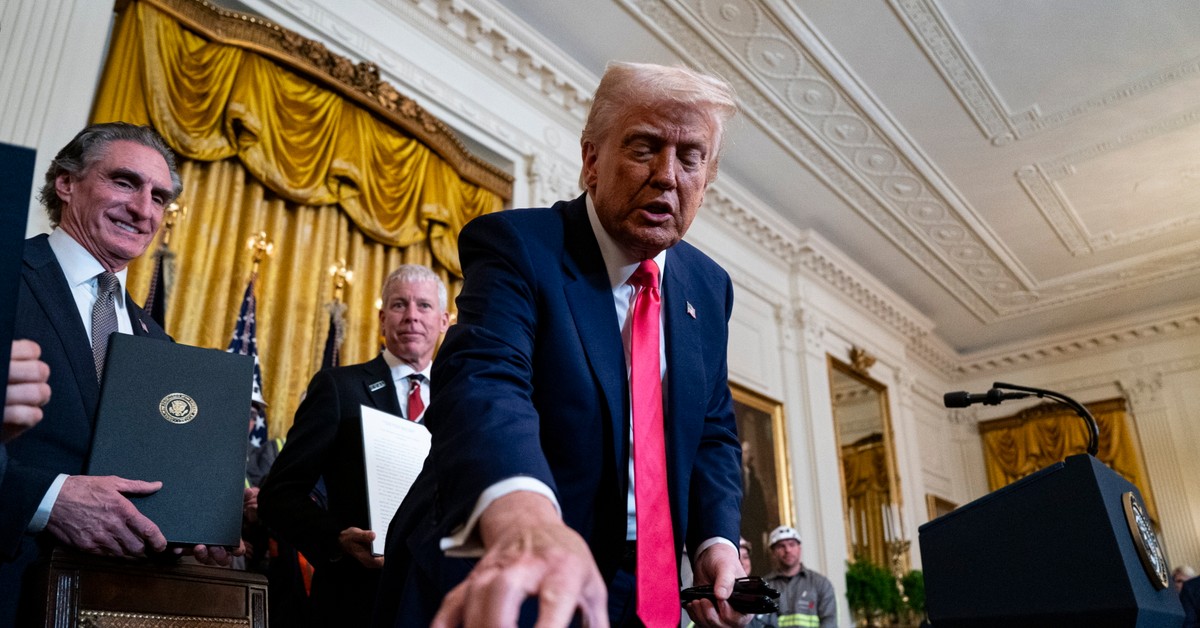 Trump: zwiększam cła na Chiny do 125 proc. Zawieszam taryfy dla innych ...